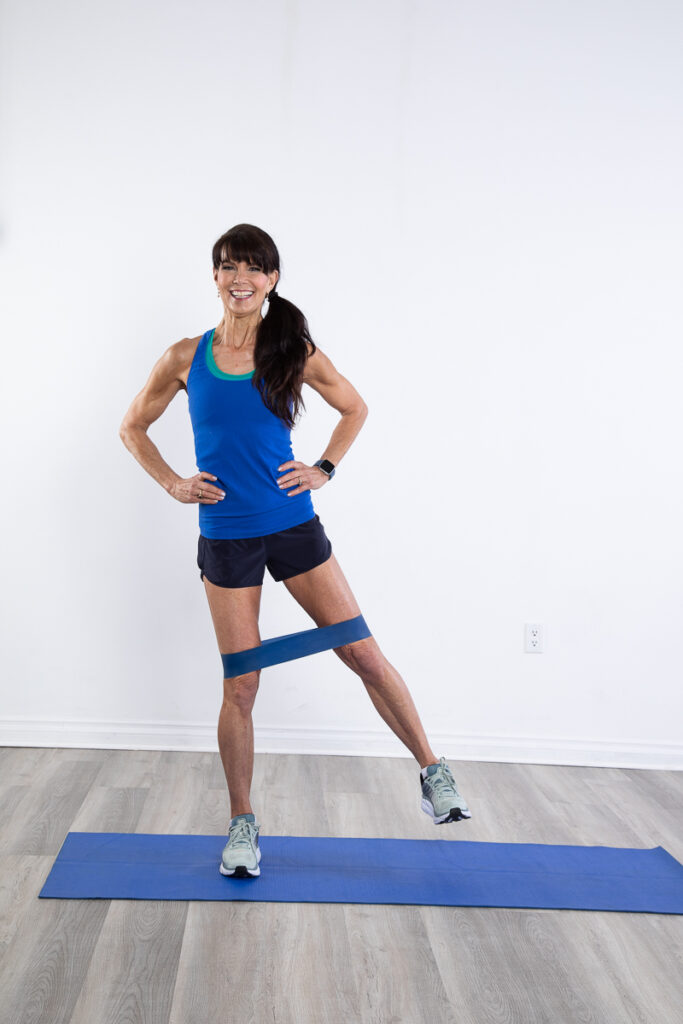 Get Looped - D'FYNE Fitness Magazine